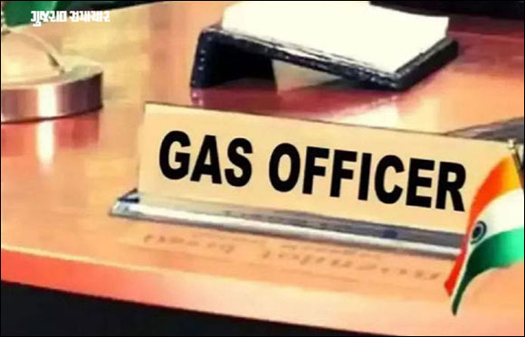ગુજરાત વહીવટી સેવાના ૬૮ GAS અધિકારીઓની બદલી અને બઢતીનો ગંજીપો ચીપાયો ...